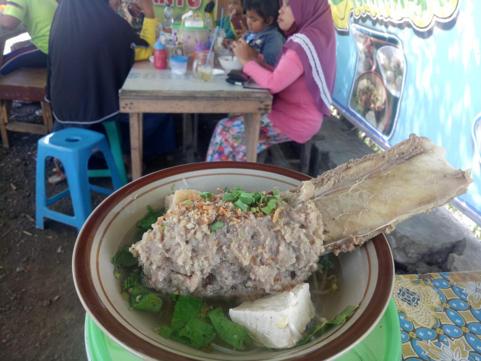 Bakso Iga Plemahan Sumobito, Pertama di Jawa Timur | Kabar Jombang